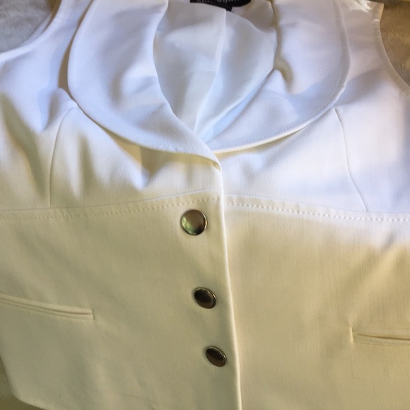 Sharagano | Jackets & Coats | Sharagano White Topvest | Poshmark
